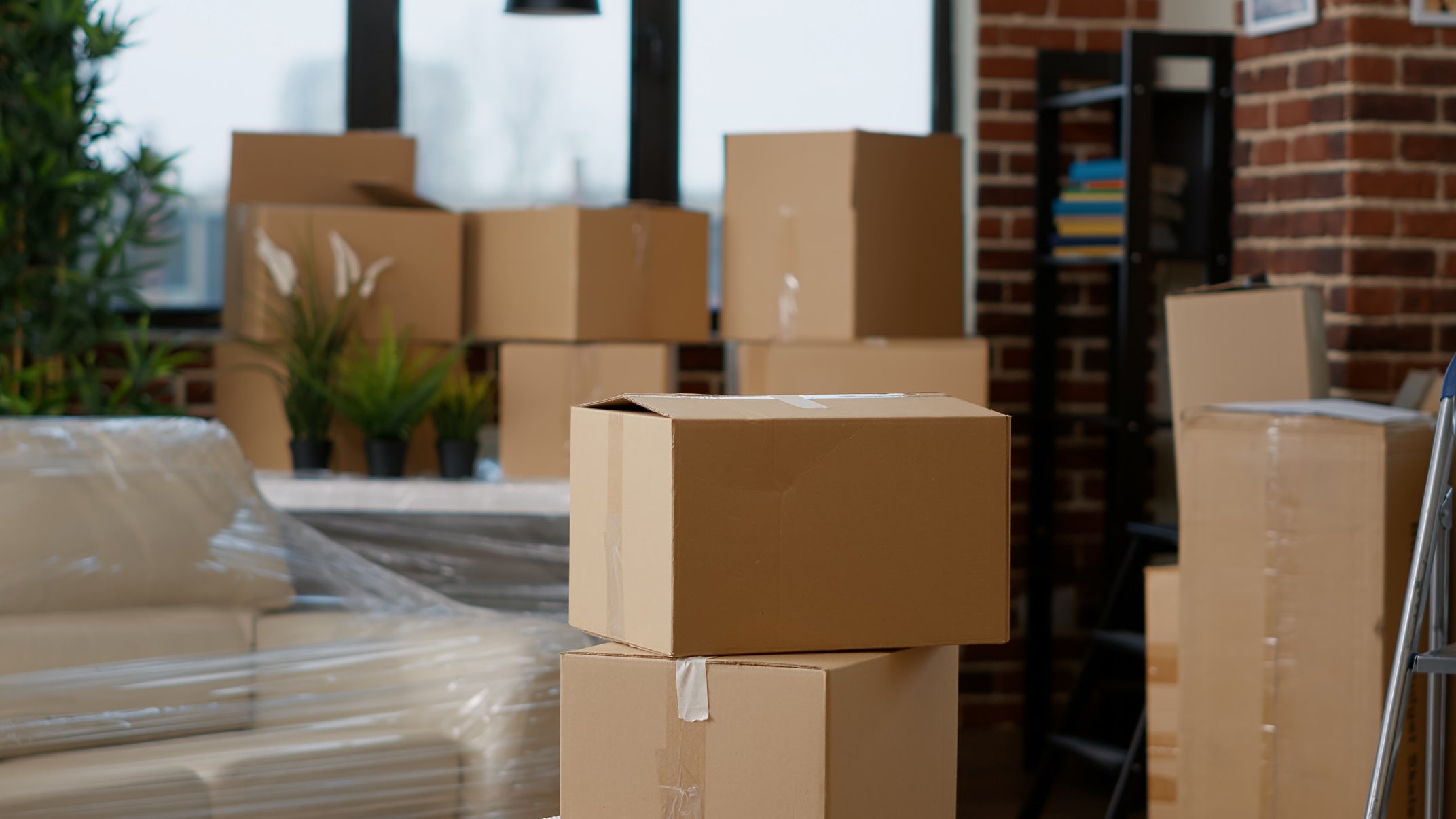 Buy moving boxes & packing supplies in Maple, Ontario | Free delivery – PackYourBoxes.com